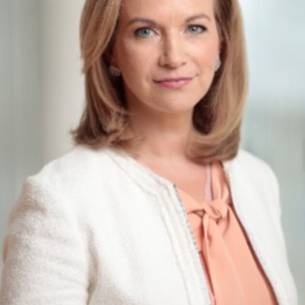 Anna Edwards - Bloomberg