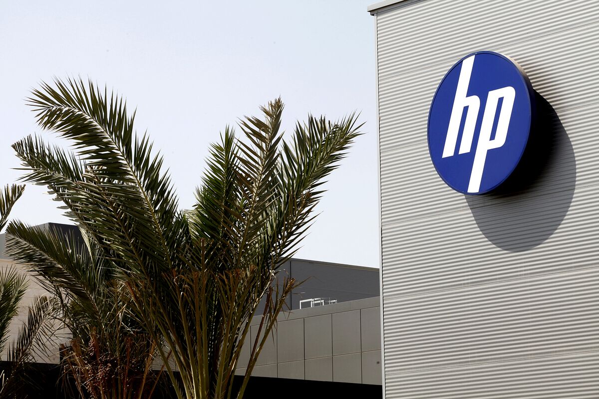 Hewlett-Packard Steps Up International Hiring - Bloomberg